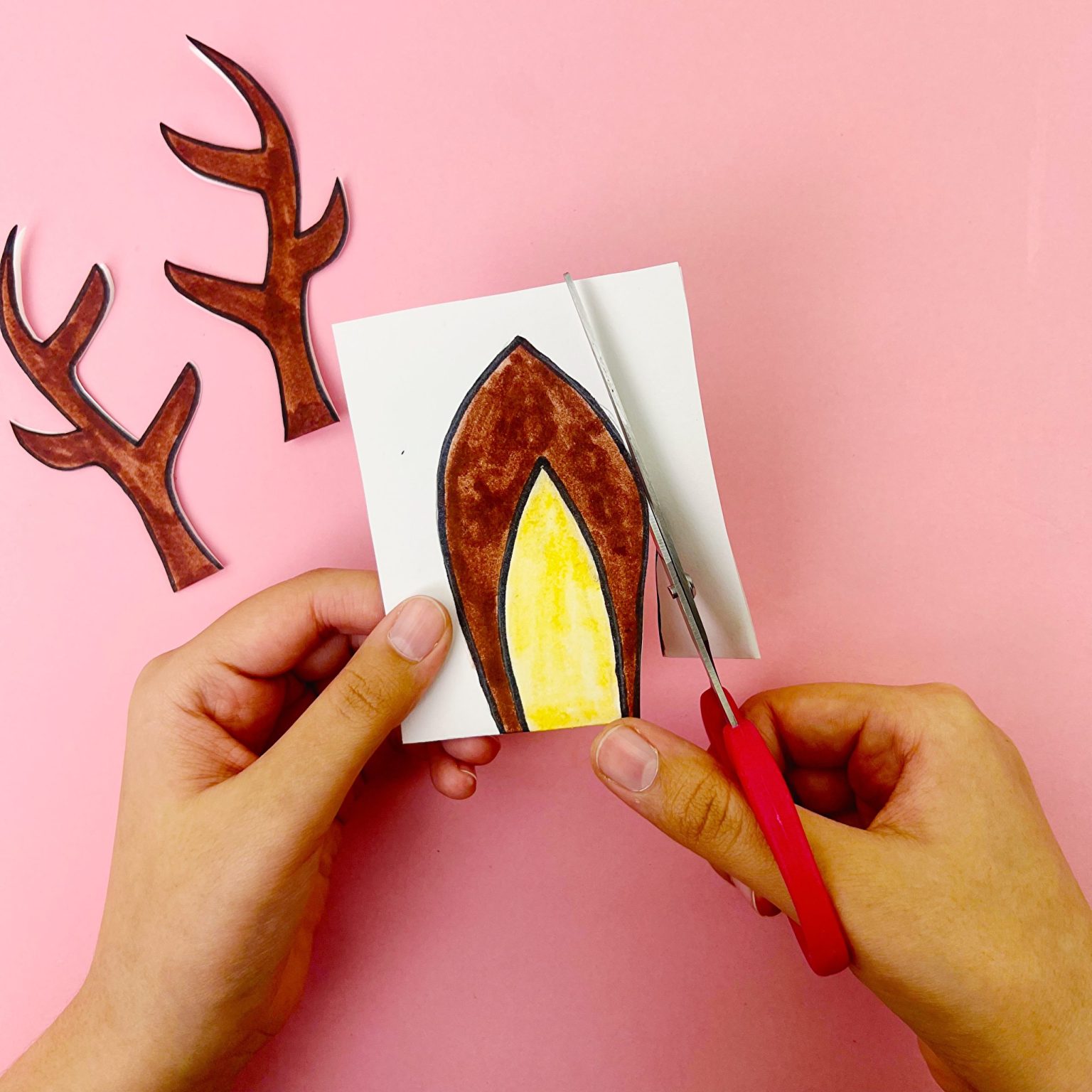 DIY Christmas Reindeer Headband: How to Make and Color Step by Step